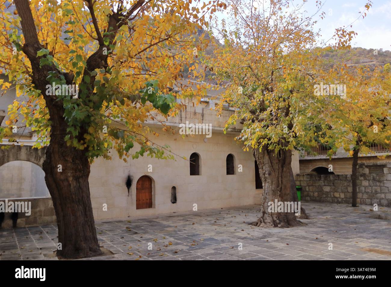 Yazidis temple in Lalish, Kurdistan, Iraq Stock Photo - Alamy
