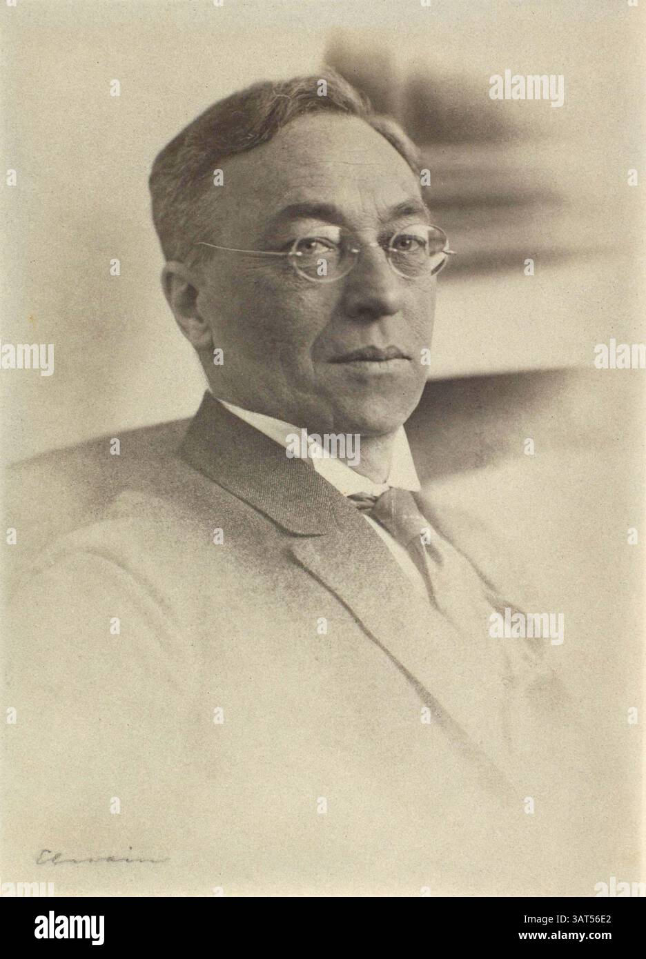 Vasily kandinsky portrait hi-res stock photography and images - Alamy