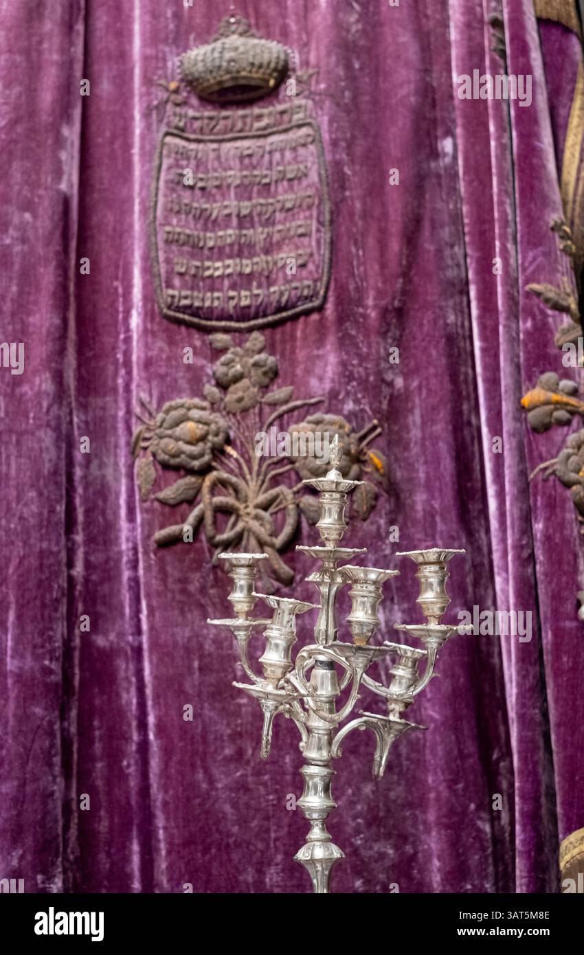 The beautiful, restored Moshe Nahon Synagogue in the historic Jewish ...