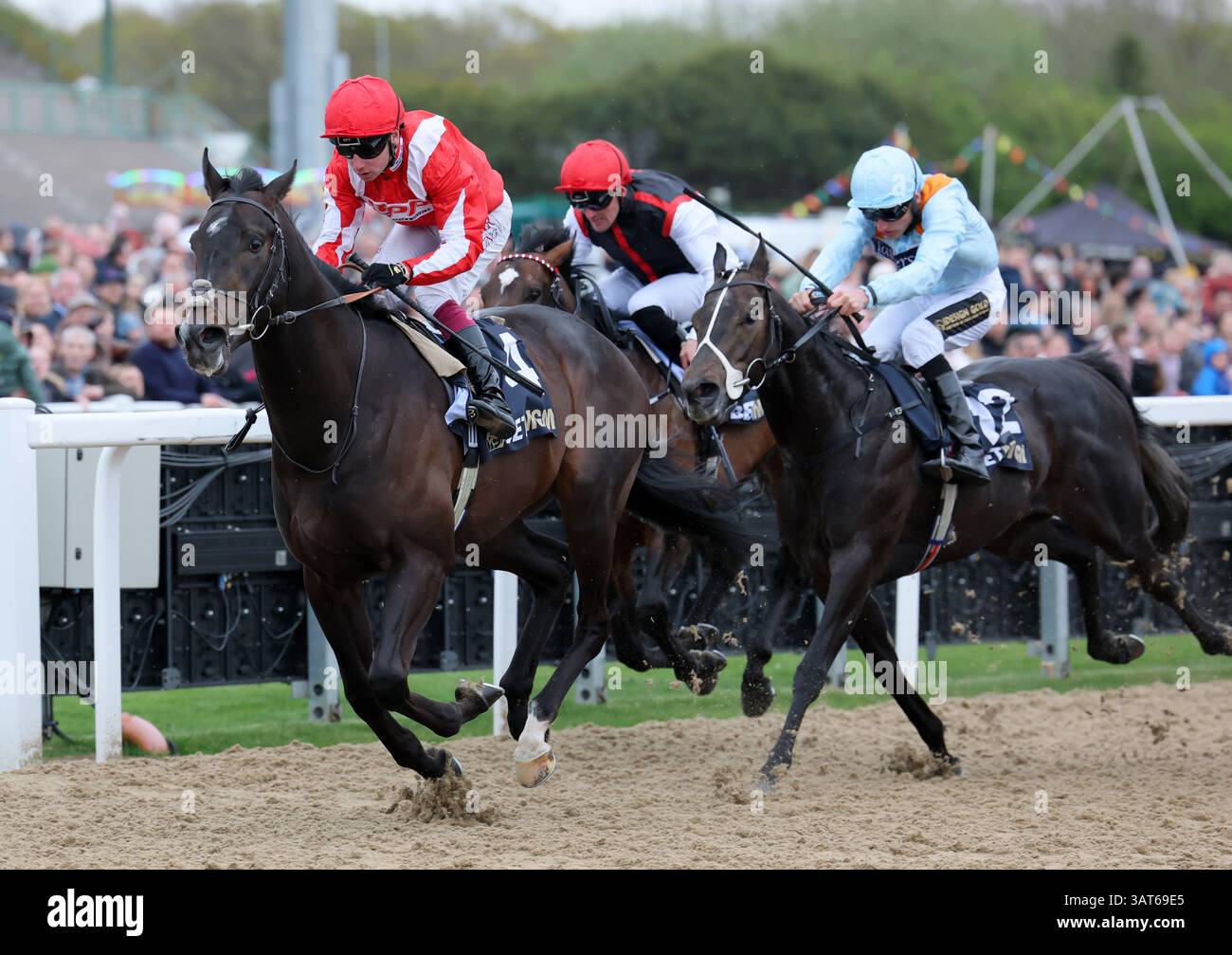 Berkshire Whisper ridden by Oisin Murphy on their way to winning the ...