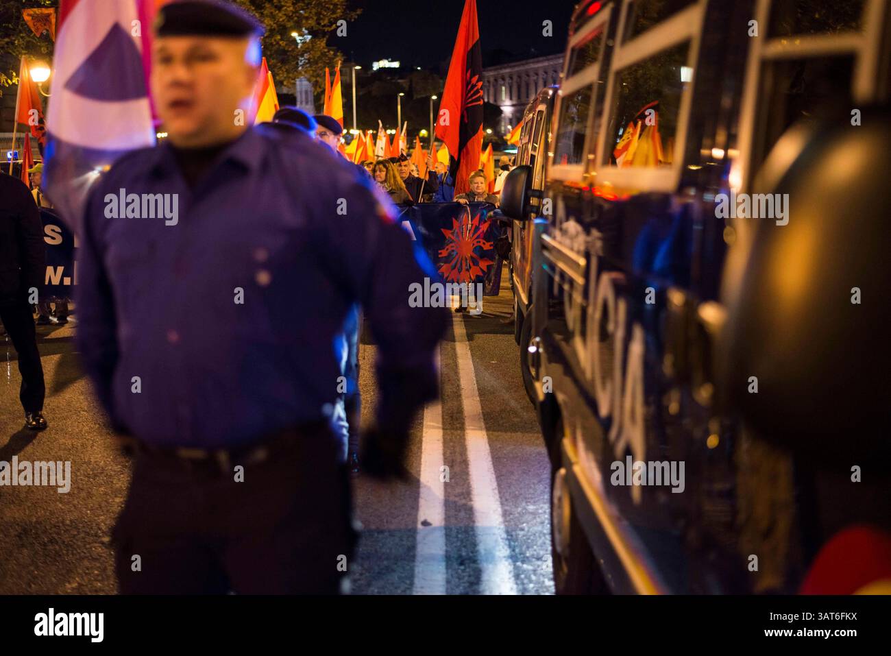 Falangist hi-res stock photography and images - Alamy