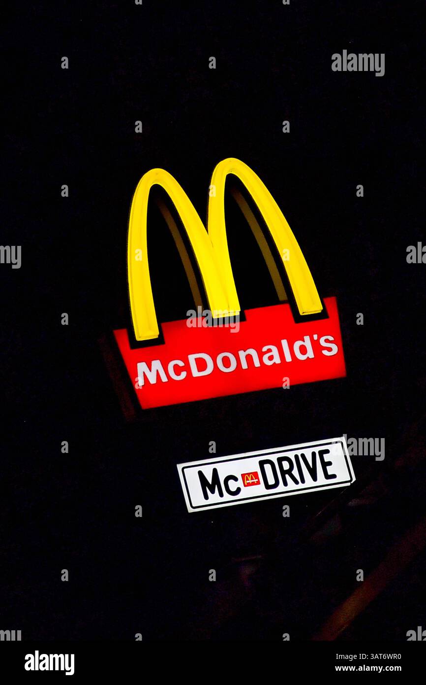 McDonalds 18.04.2025, LINZ, AUT, Themenbild im Bild McDonalds ...