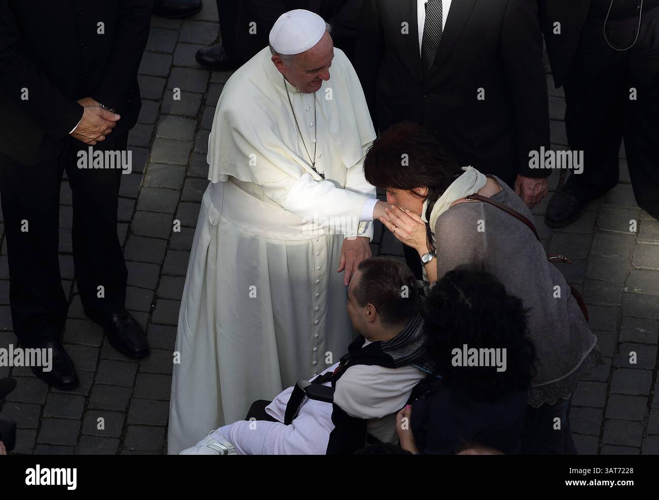 Pope Francis Crusade Against Killer Capitalism - Text by Worldcrunch ...