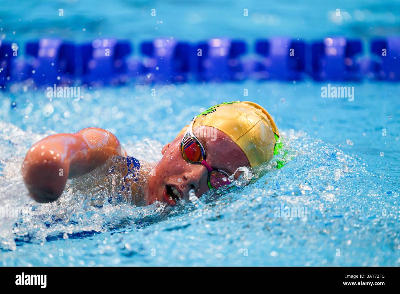 LONDON, UNITED KINGDOM. 18 April, 25. Brooklyn Hale Women’s 400 ...