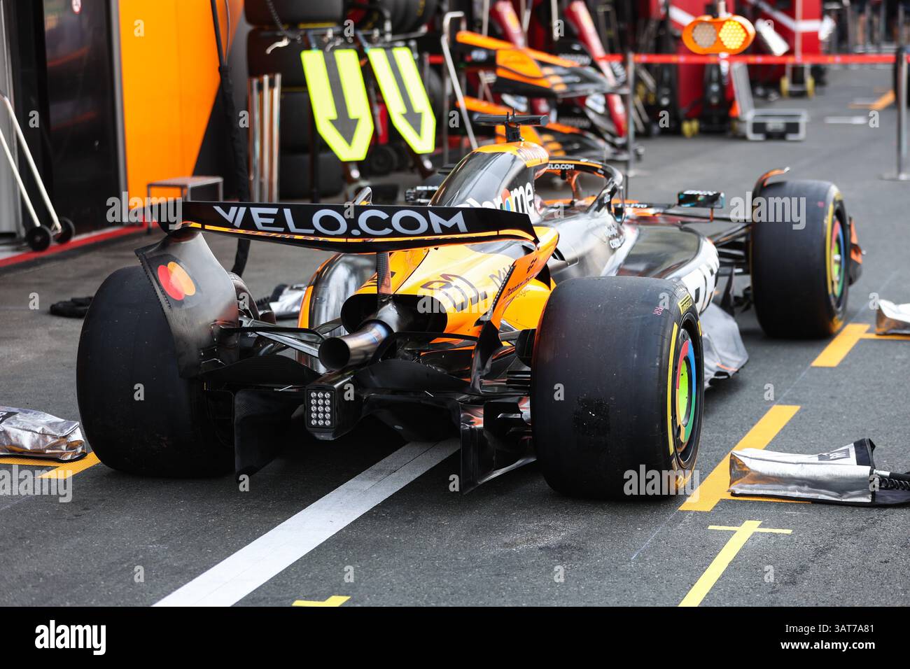 McLaren F1 Team MCL39, mechanical detail, rear wing aileron diffuser ...