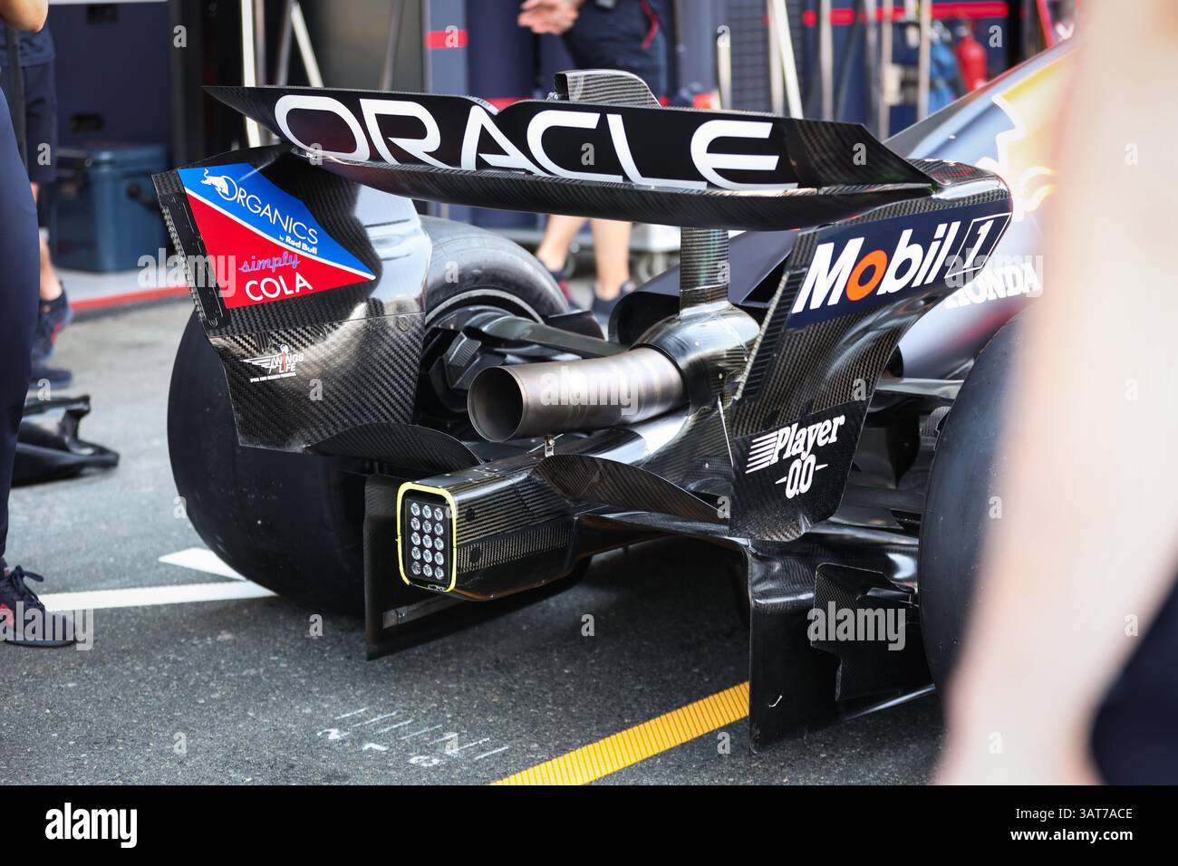 Red Bull Racing RB21, mechanical detail, beam wing, rear wing aileron ...
