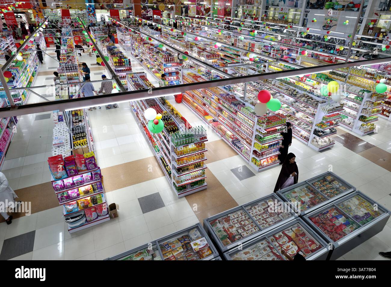 Dhaka, Bangladesh - April 18, 2025: Departmental store in an upscale ...