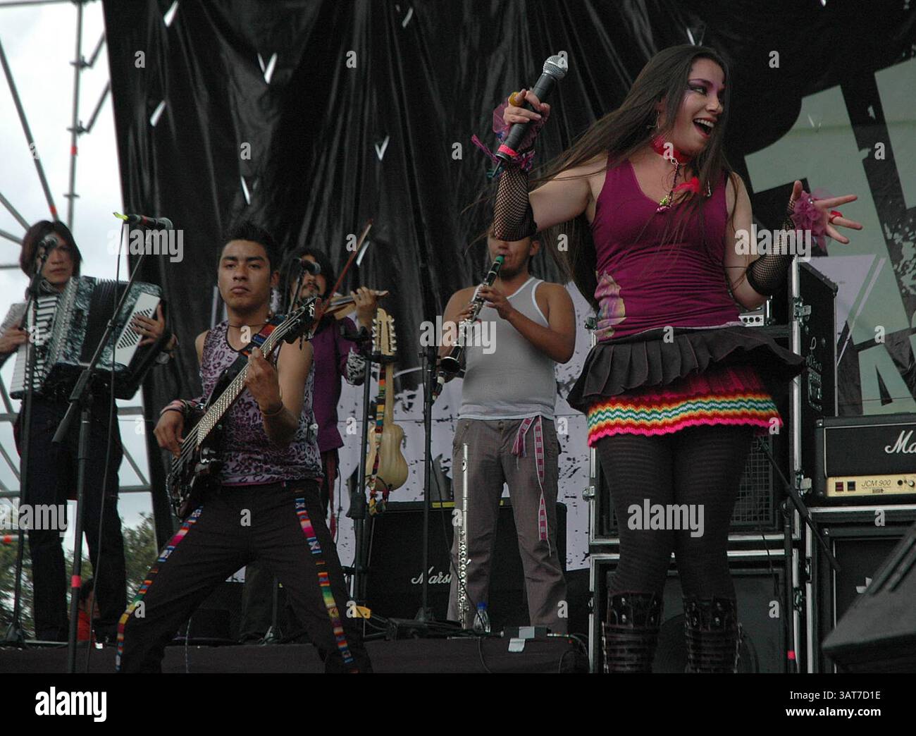 Papel impreso hi-res stock photography and images - Alamy