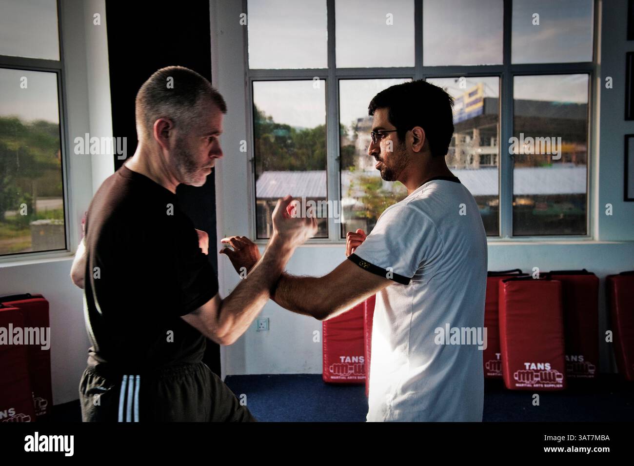 Bruce lee the way hi-res stock photography and images - Alamy