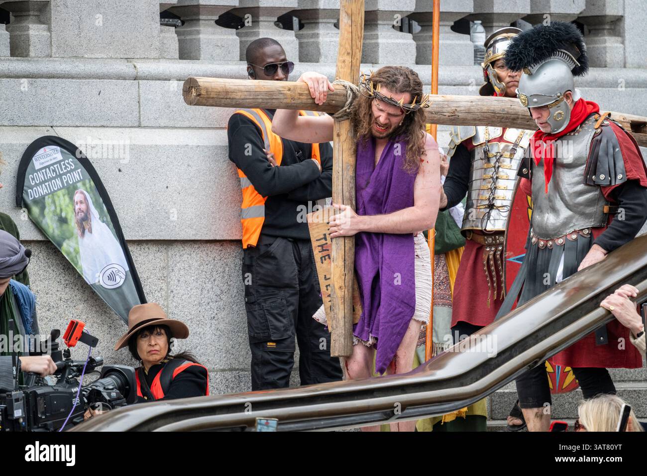 London, UK. 18 April 2025. The crucifixion. Secondary school teacher ...