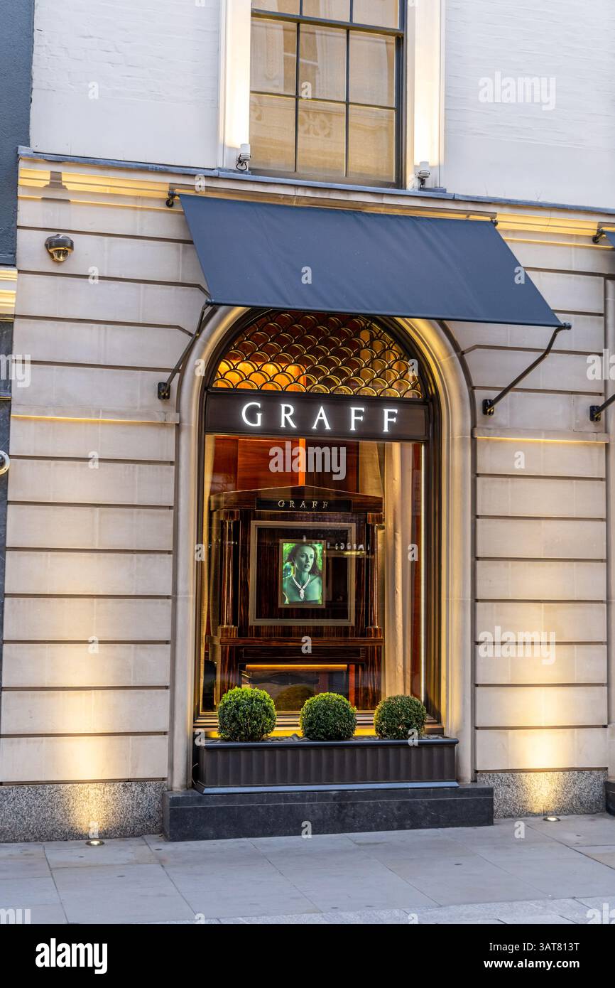 London, UK- September 19, 2024: Graff store on New Bond Street elegant ...