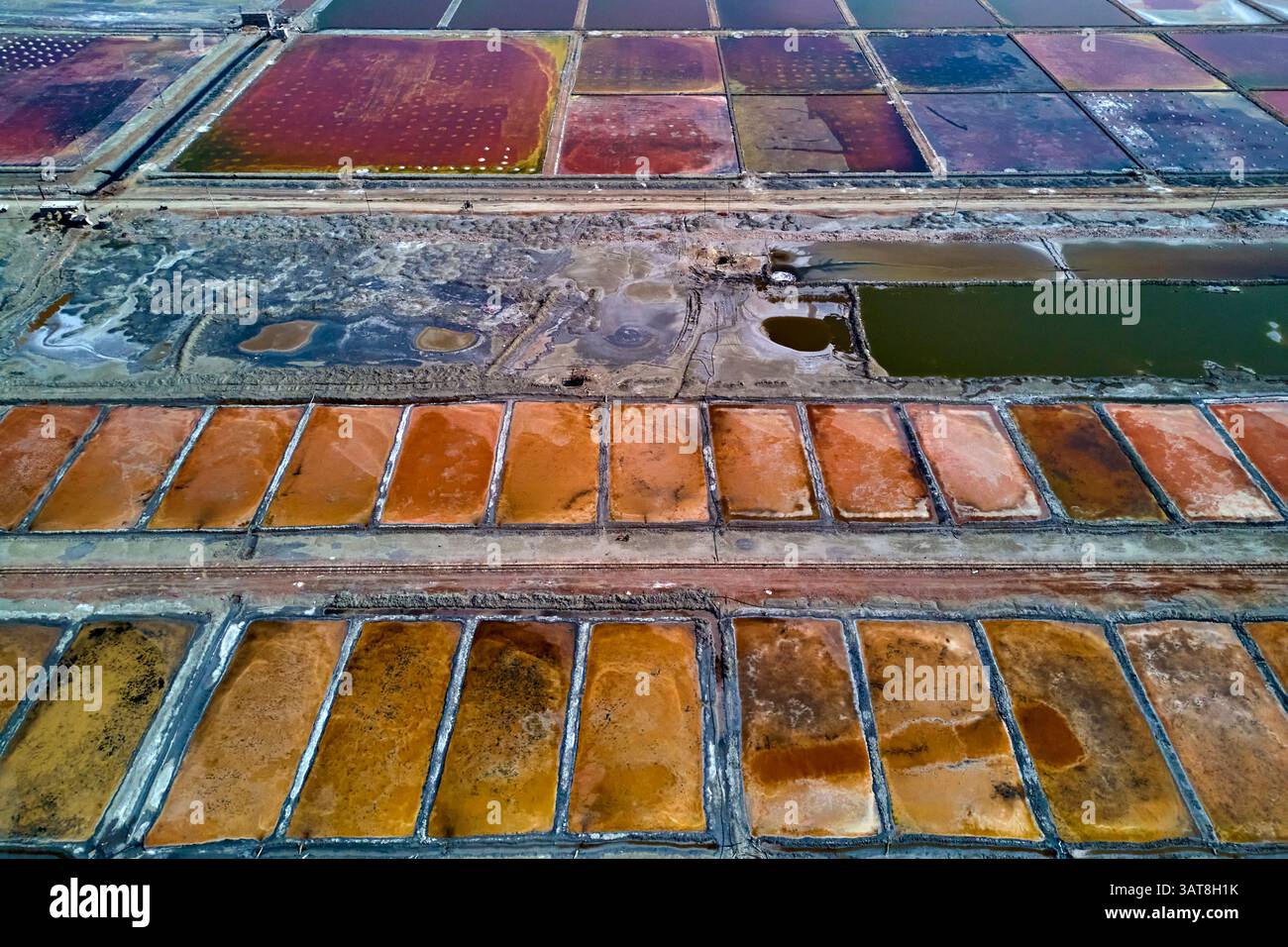 India, Rajasthan, Sambhar Lake, salt mining basins Stock Photo - Alamy