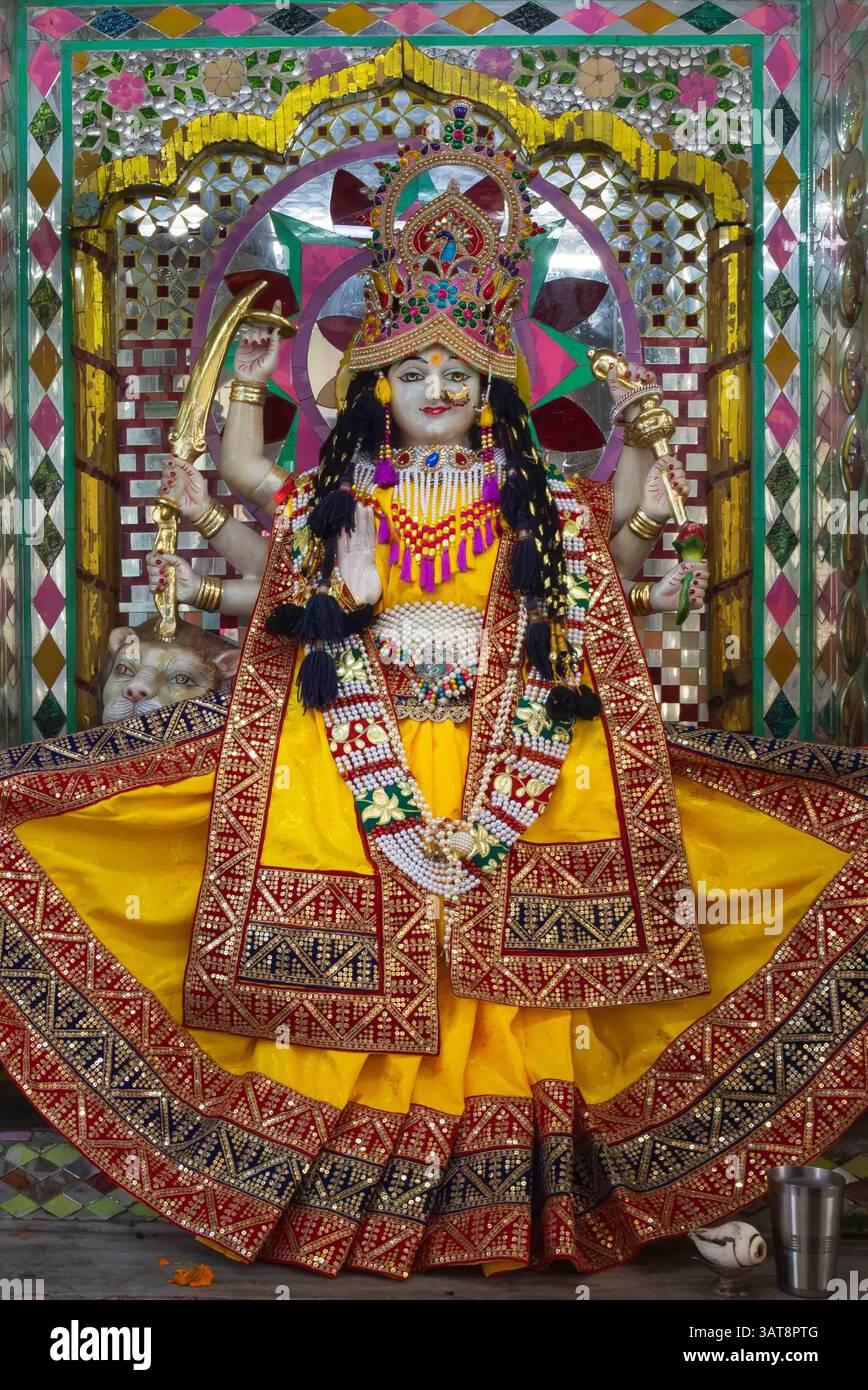 Statue of the Hindu Goddess, Durgha Stock Photo - Alamy