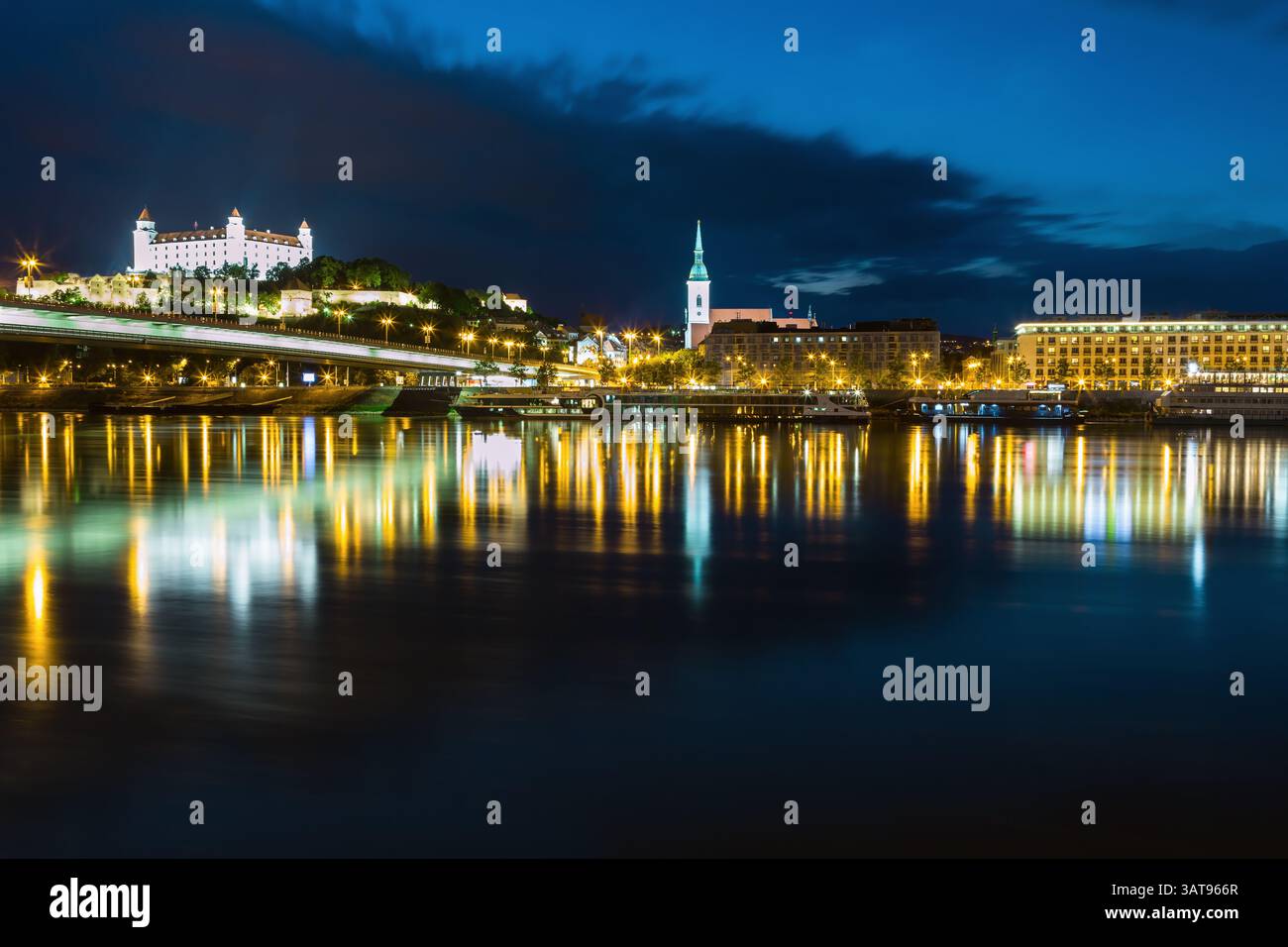 Bratislava ,Slowakia, Europe, Hard of Europe, Duna,Dunaj, City,centrer ...