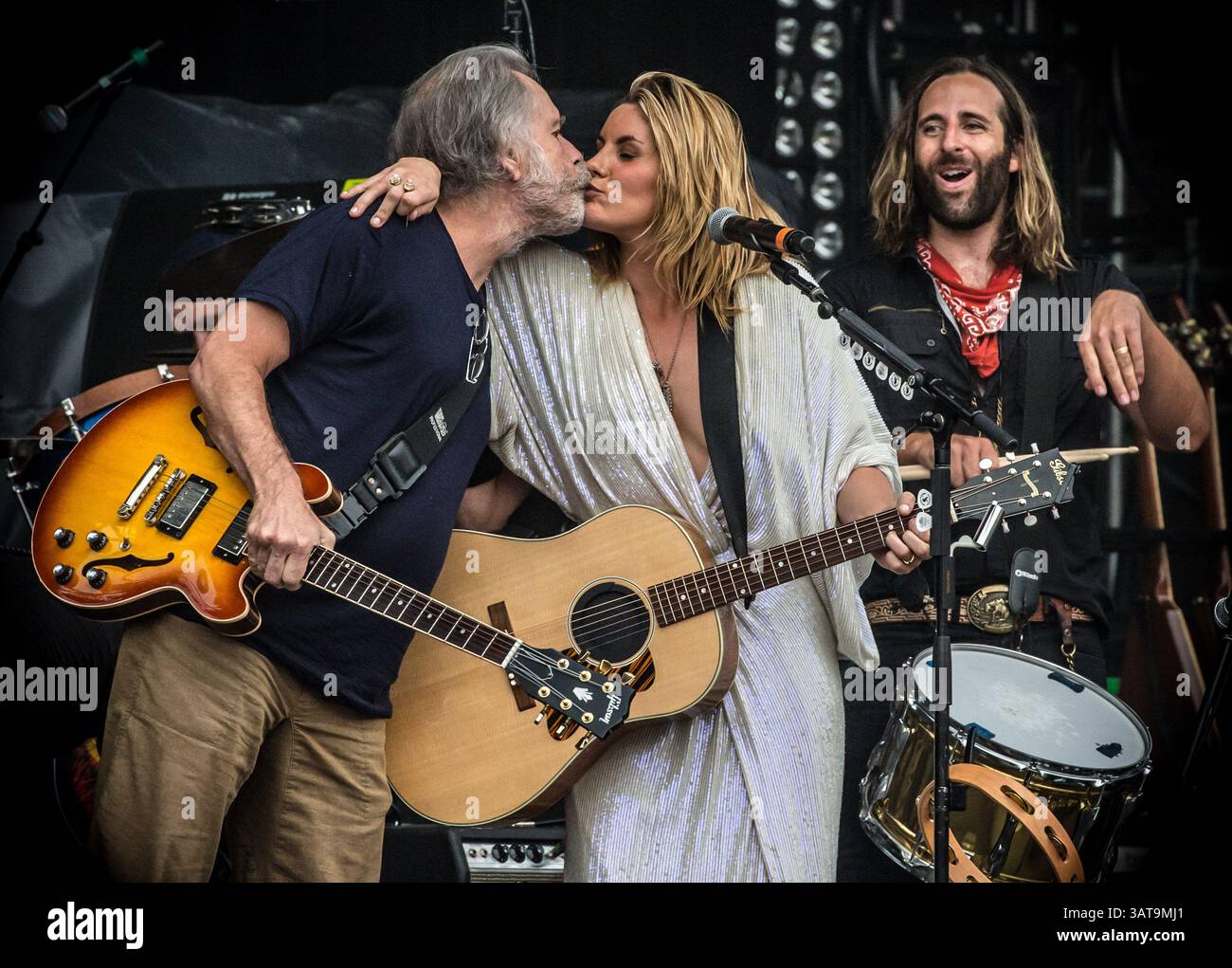 Grace potter and matthew burr hi-res stock photography and images - Alamy