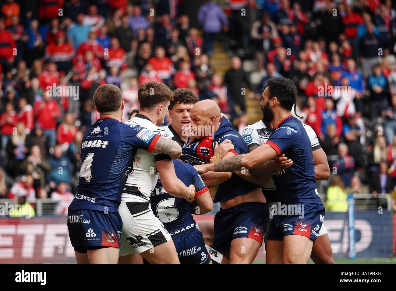 Players break out into a fight during the Betfred Super League, Round 8 ...