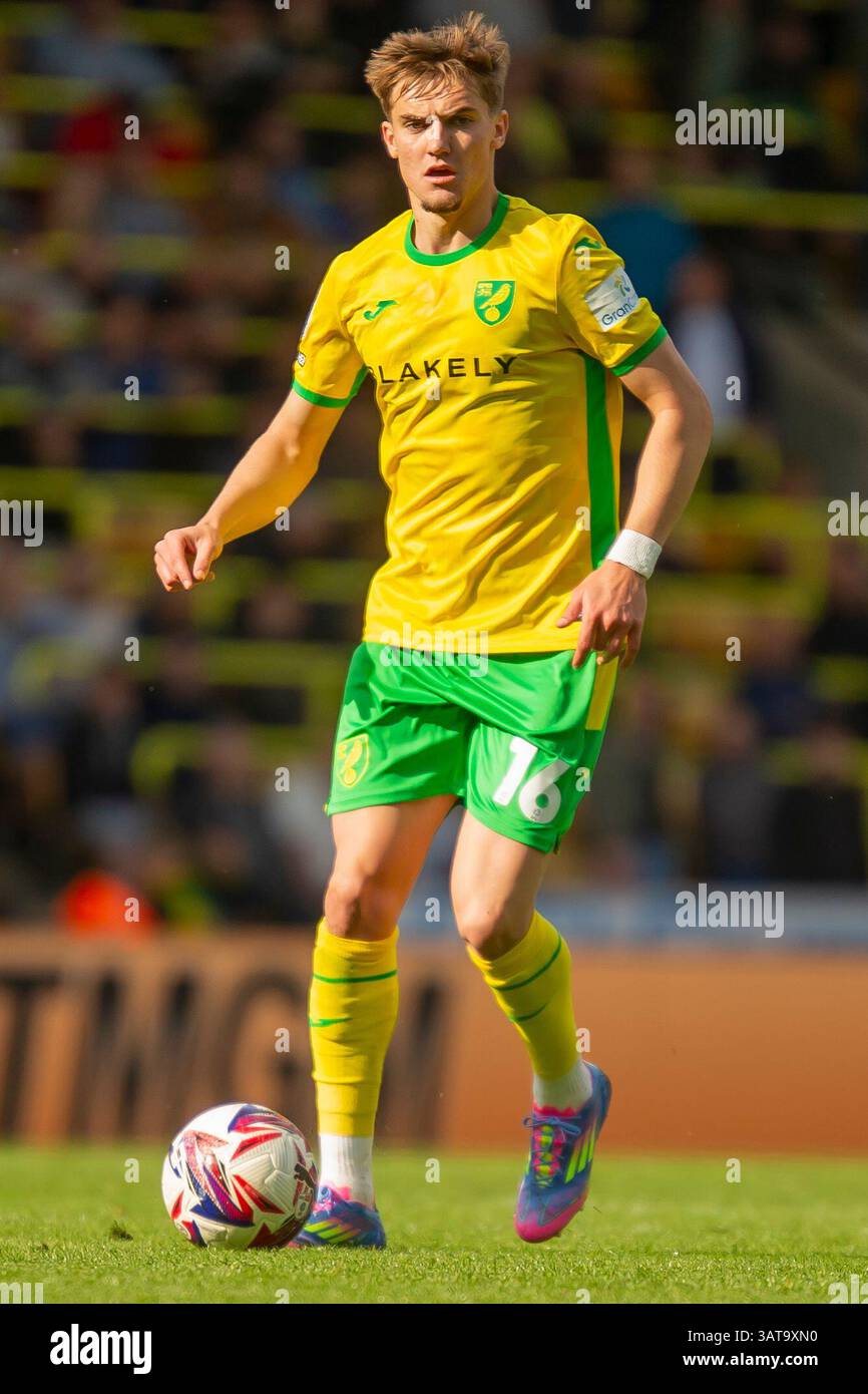 Jacob Wright of Norwich City on the ball during the Sky Bet ...