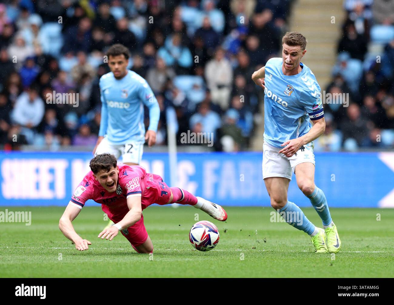 West Bromwich Albion's Will Lankshear and Coventry City's Ben Sheaf battle for the ball during ...