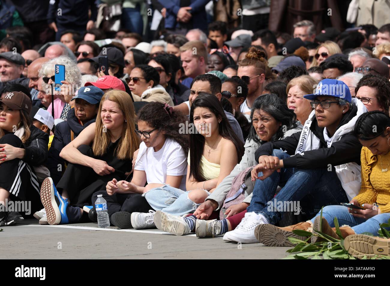 LONDON, ENGLAND - APRIL 18 2025: Peter Bergin as 'Jesus' performs at ...