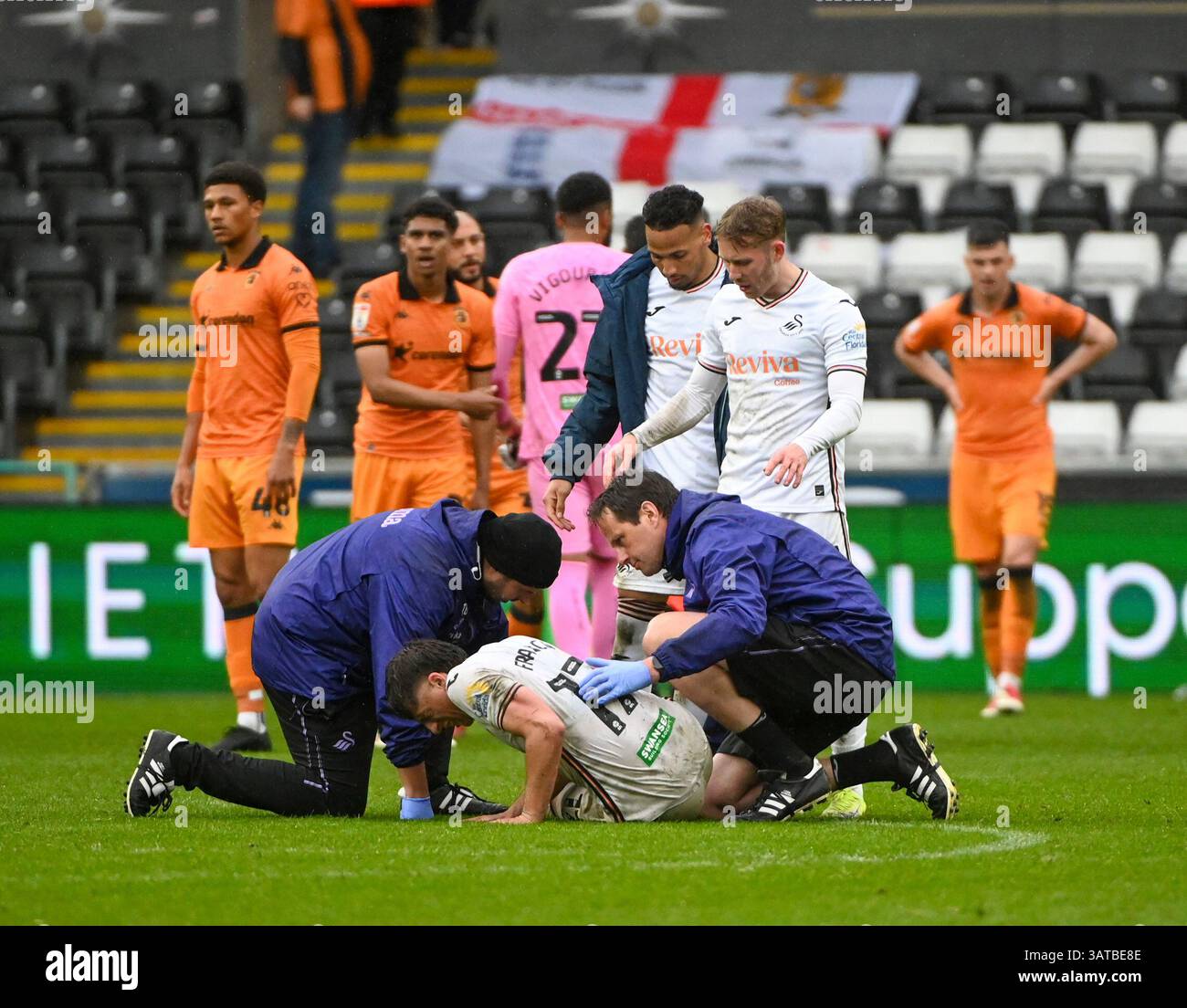Swansea.com Stadium, Swansea, UK. 18th Apr, 2025. EFL Championship ...