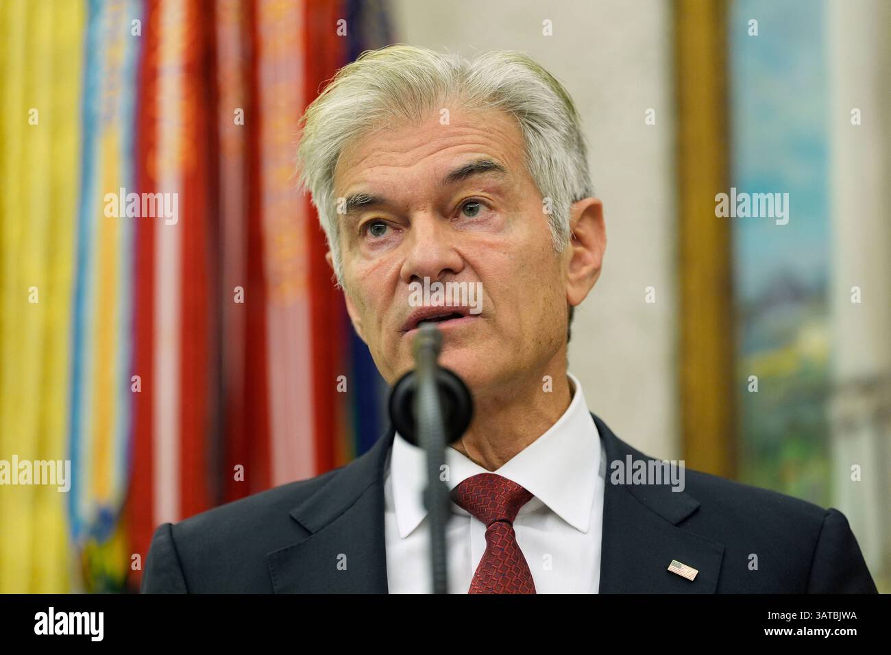 Dr. Mehmet Oz speaks during his swearing in ceremony to be Administrator of the Centers for ...