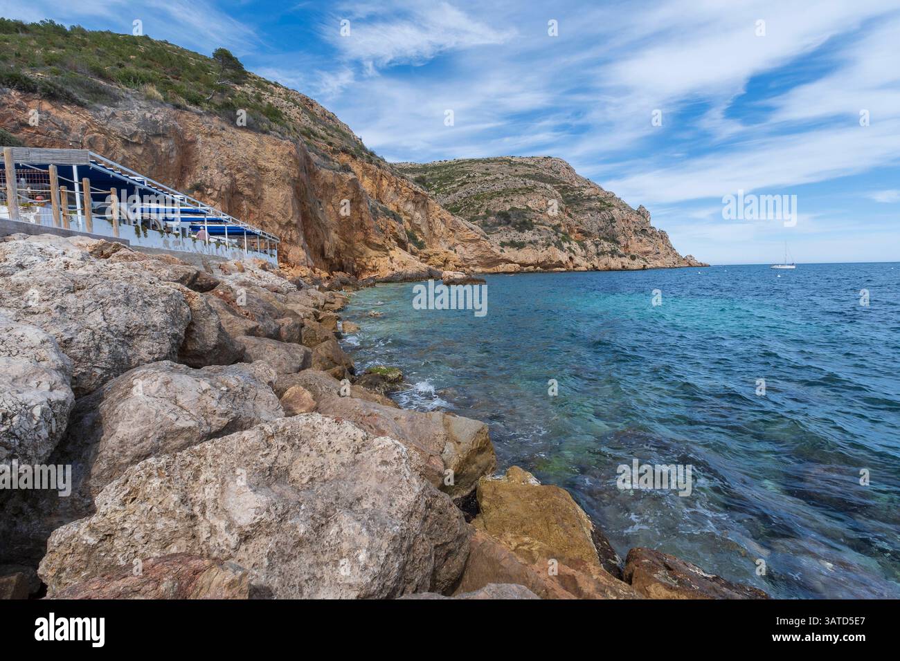 Die Cala Tango oder auch Cala Pope in Javea Xabia ist eine alte Bucht ...