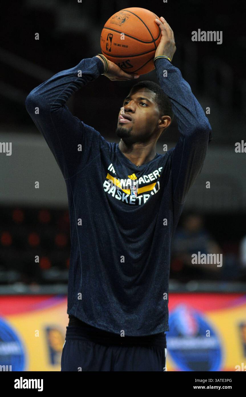Paul george nba media day hi-res stock photography and images - Alamy