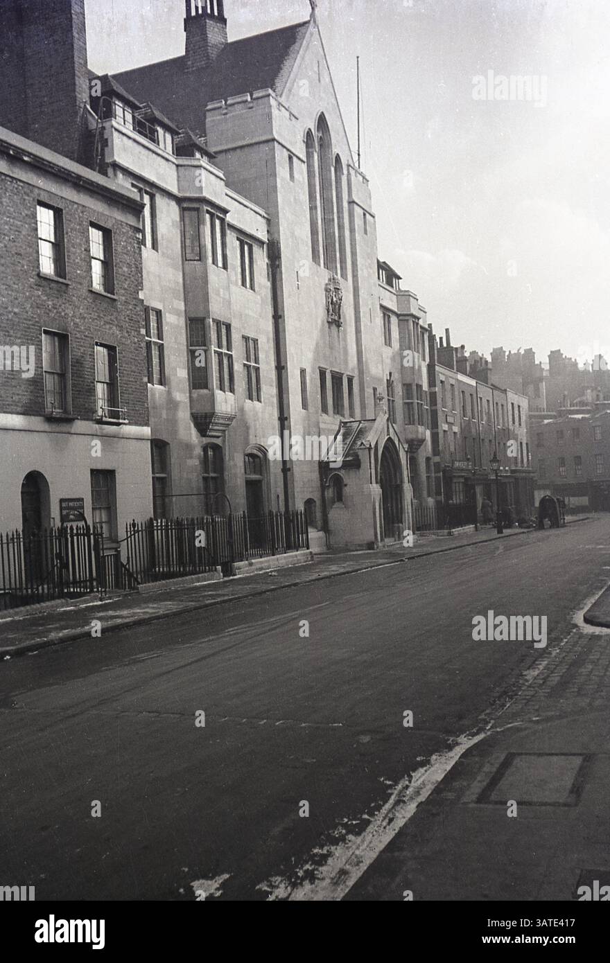 1930s, historical, exterior of the Swedish church in London at Harcourt ...
