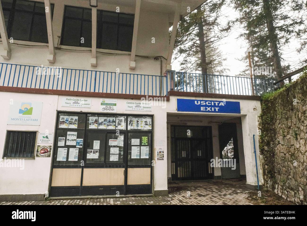 Monte Faito Cable Car Crash Day After Faito cable car - upper station ...