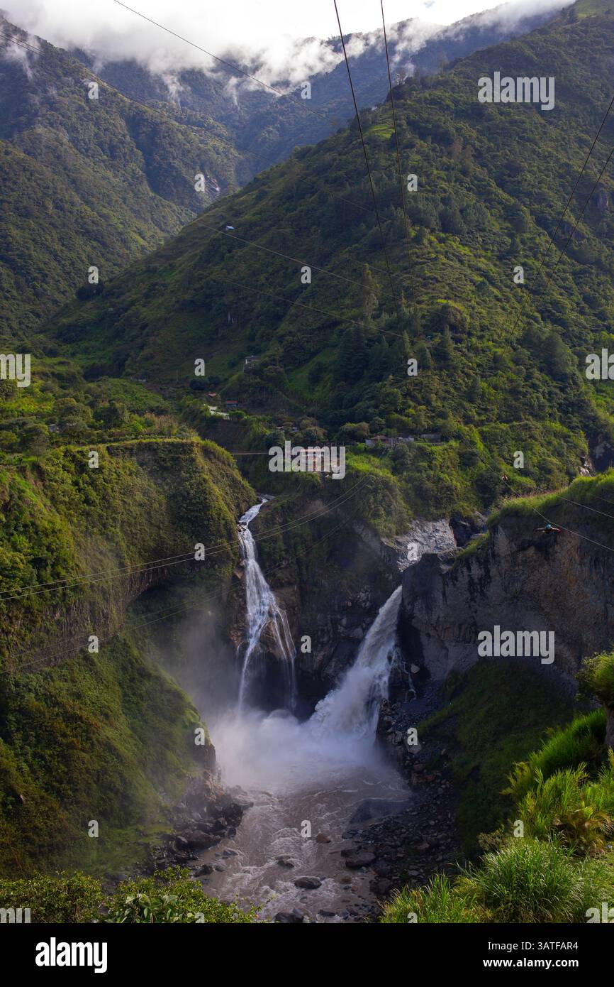 Cascada agoyan hi-res stock photography and images - Alamy
