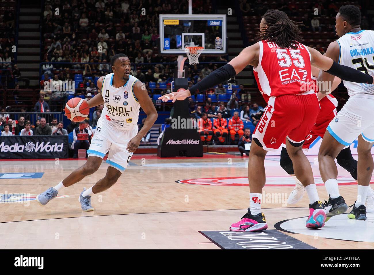 Semaj Christon (Vanoli Basket Cremona) during EA7 Emporio Armani Milano ...