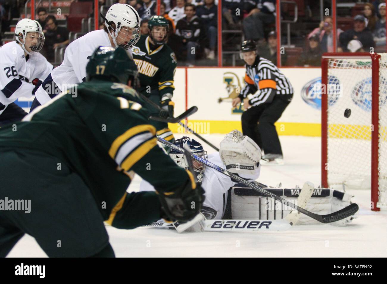 Jake fallon hi-res stock photography and images - Alamy