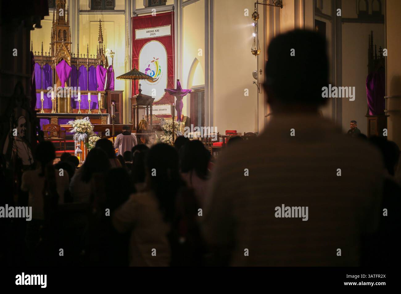 Central Jakarta, Jakarta, Indonesia. 17th Apr, 2025. Catholics observe ...