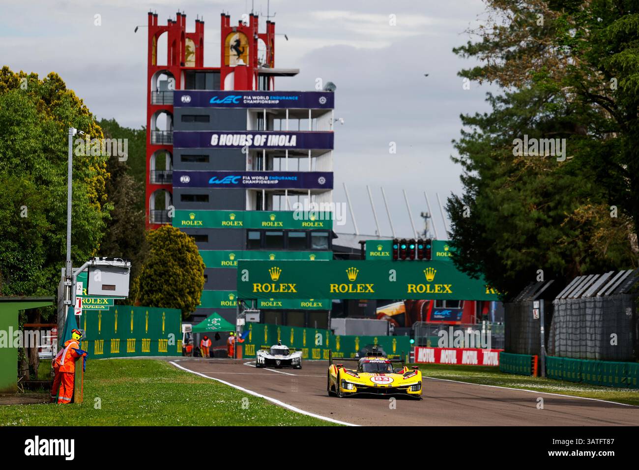 Imola, Italie. 18th Apr, 2025. 83 HANSON Phil (gbr), KUBICA Robert (pol ...