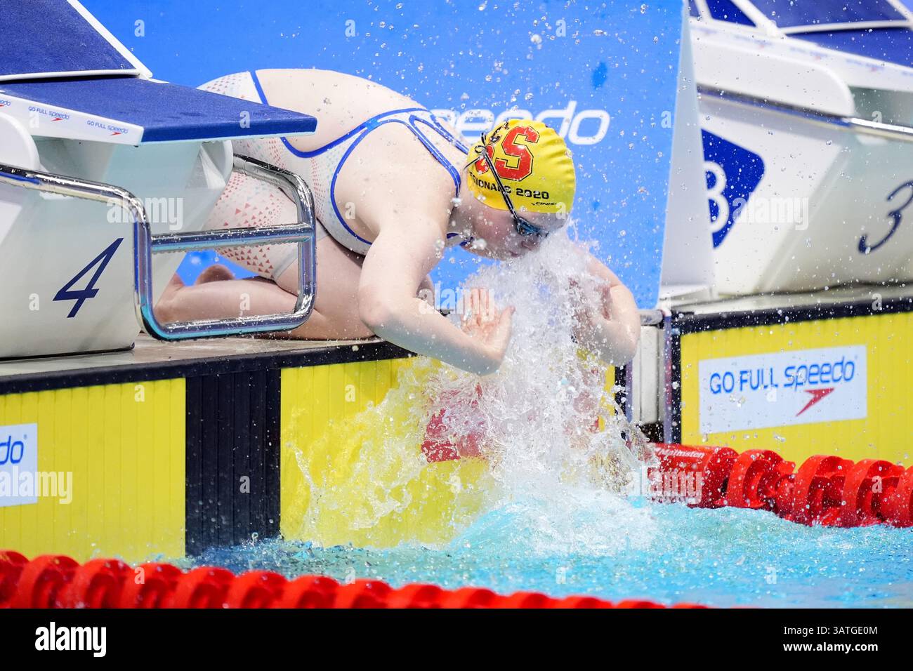 Amelie Blocksidge before the Women's 400m Freestyle on day four of the ...