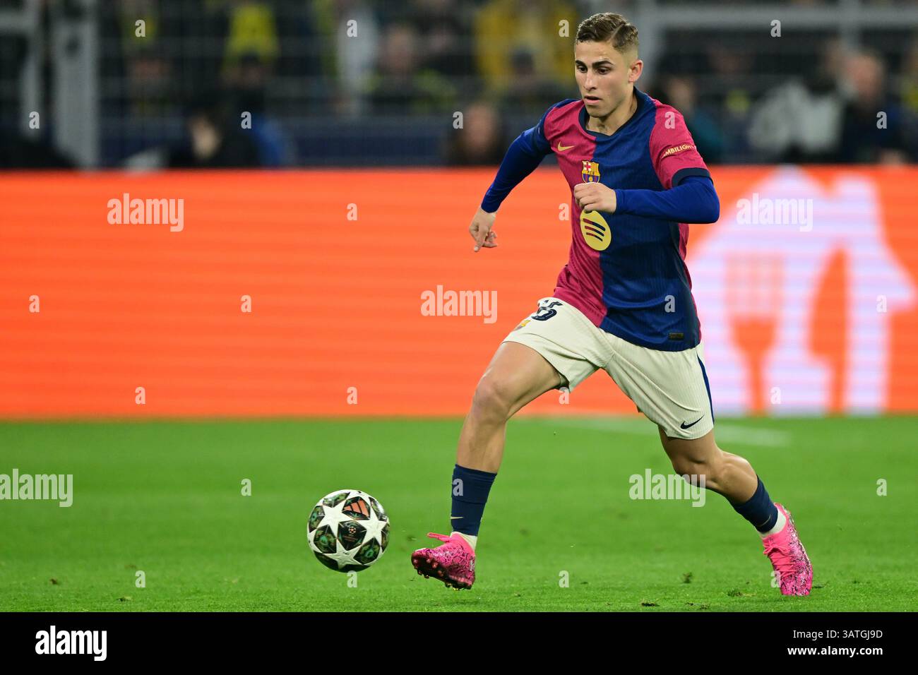 DORTMUND - Fermin Lopez of FC Barcelona during the quarterfinal ...