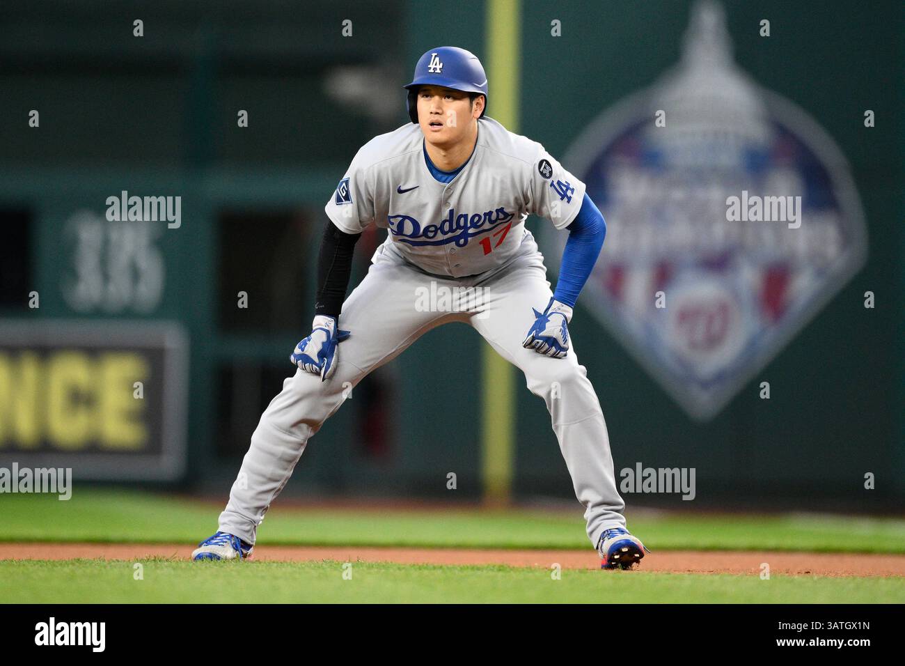 Los Angeles Dodgers designated hitter Shohei Ohtani (17) in action ...