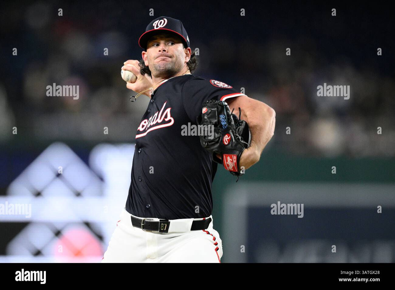 Washington Nationals relief pitcher Kyle Finnegan (67) in action during ...