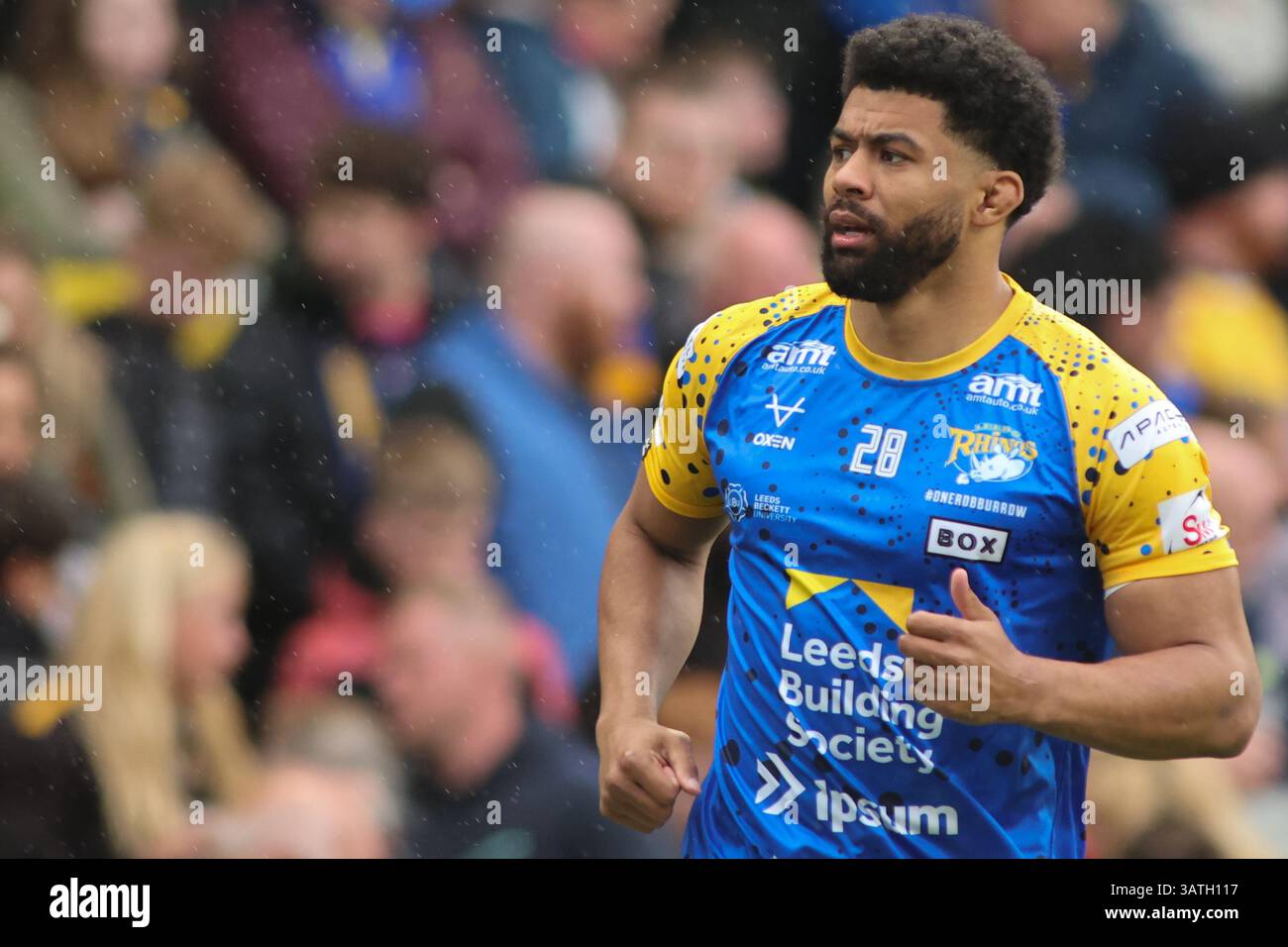 Leeds, UK. 18th Apr, 2025. AMT Headingley Rugby Stadium, Leeds, West ...