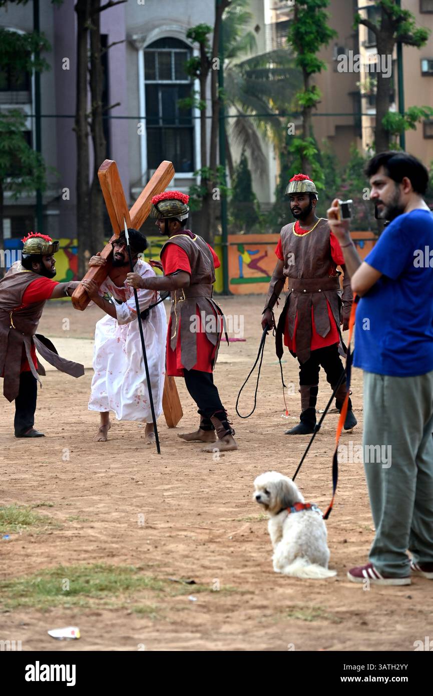 NAVI MUMBAI, INDIA - APRIL 18: Procession portraying crucifixion of ...