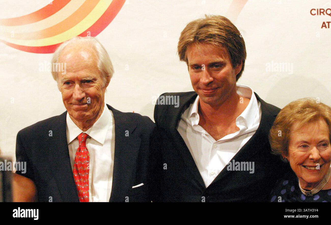 March 8, 2016 - File - GEORGE MARTIN, the 'Fifth Beatle' and British ...