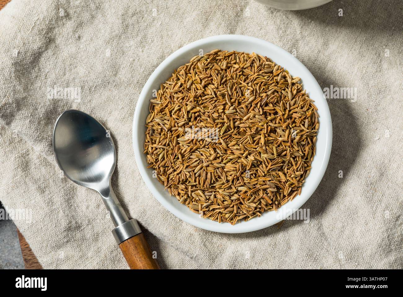 Organic Raw Dry Cumin Seeds in a Bowl Stock Photo - Alamy