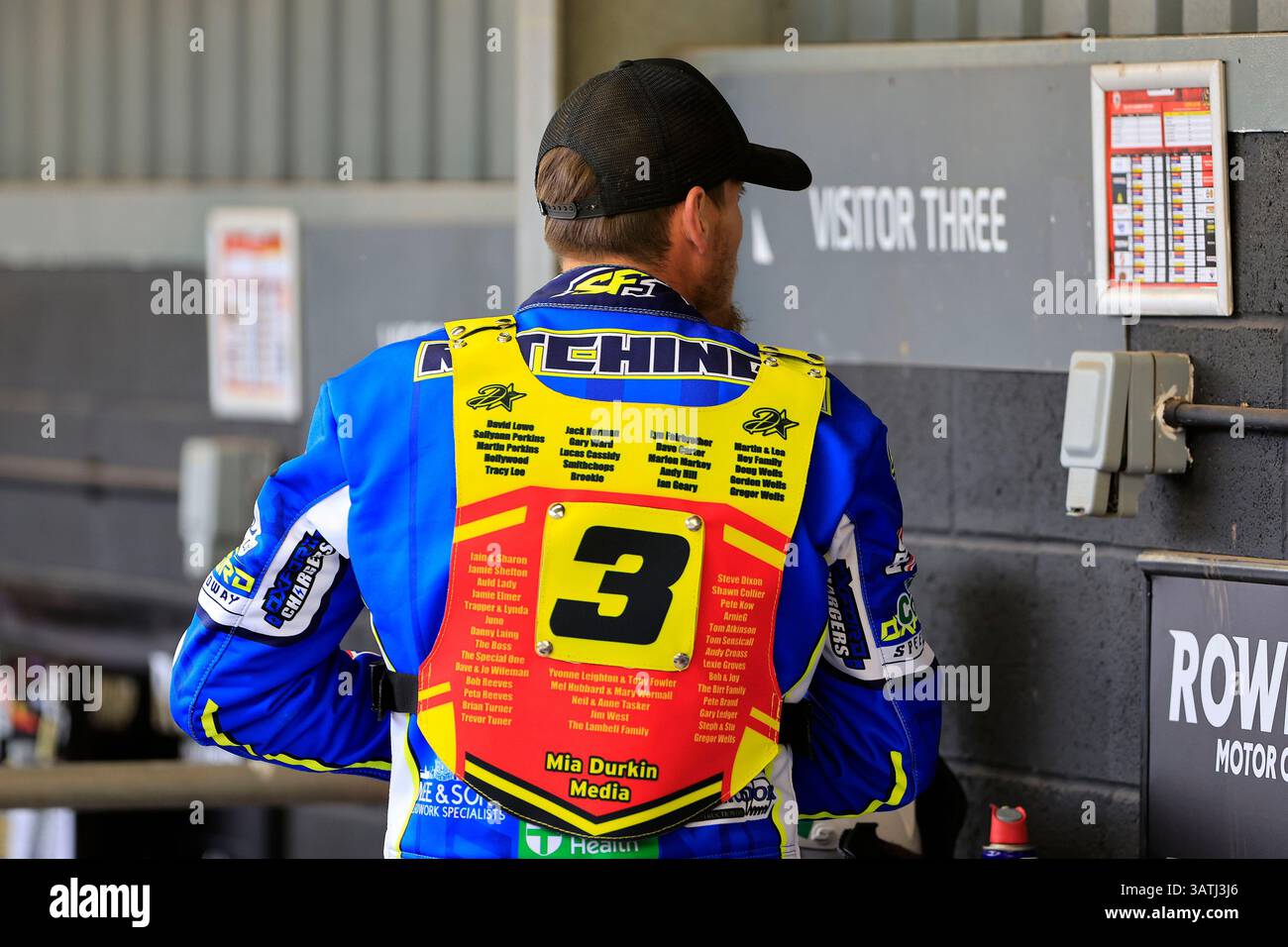 Manchester, UK. 06th Oct, 2020. Darryl Ritchings (Guest) of Leicester ...