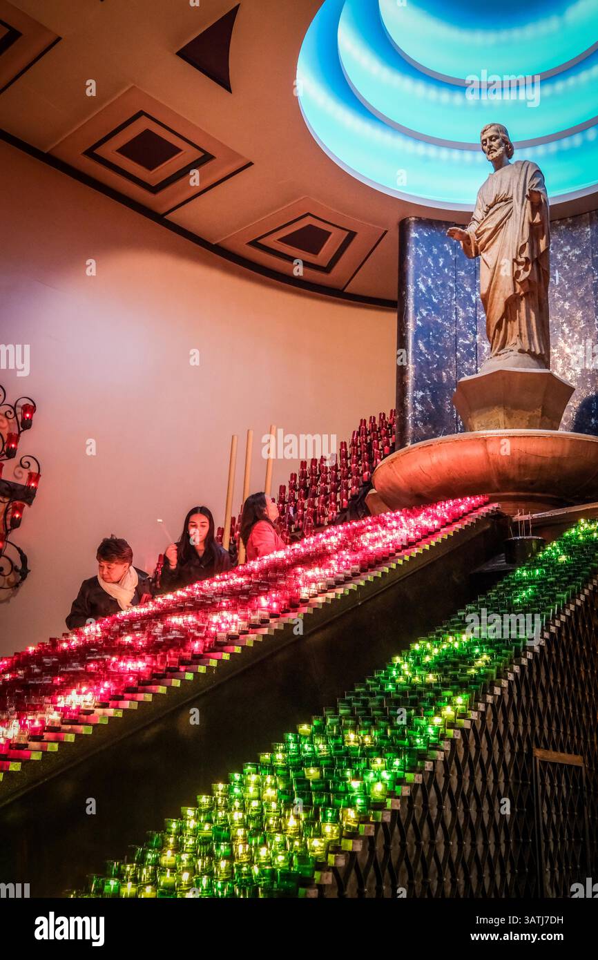 Montreal, Quebec, Canada. 18th Apr, 2025. Good Friday is a solemn ...