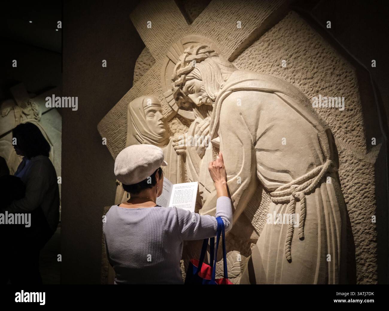 Montreal, Quebec, Canada. 18th Apr, 2025. Good Friday is a solemn ...