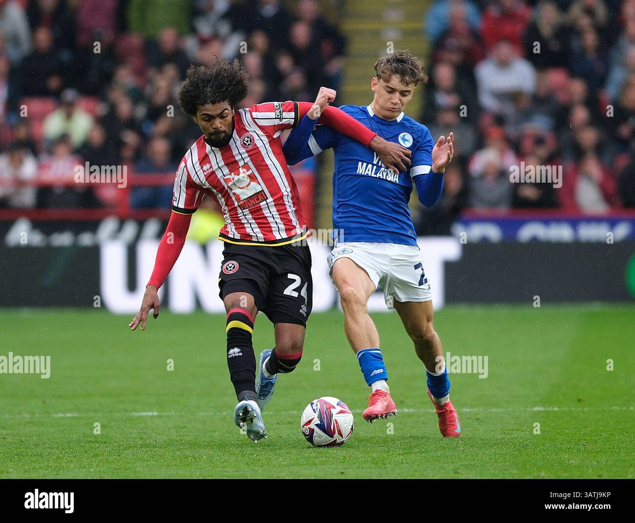 Bramall Lane, Sheffield, UK. 18th Apr, 2025. EFL Championship Football ...