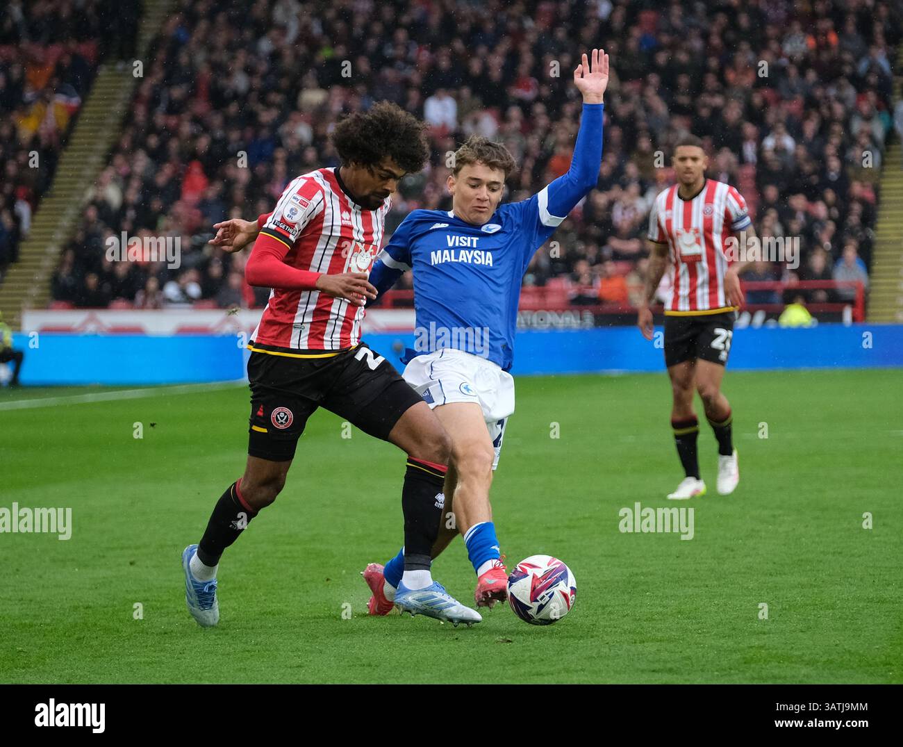 Bramall Lane, Sheffield, UK. 18th Apr, 2025. EFL Championship Football ...