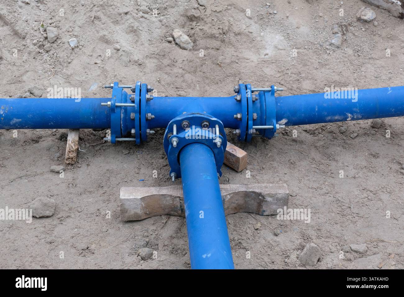 Pipe wrench iron sleeve hi-res stock photography and images - Alamy