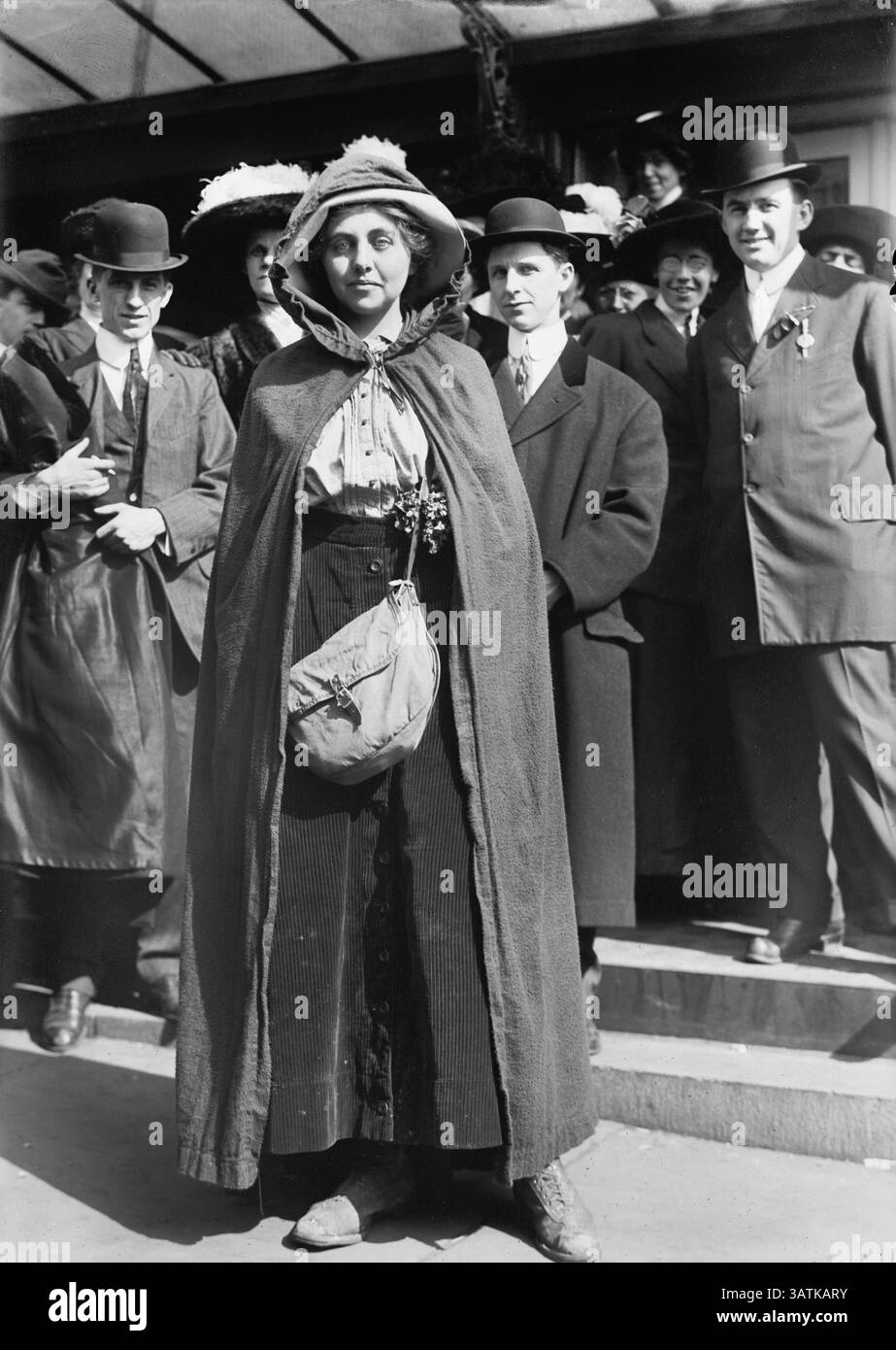 Phoebe Hawn, Suffragette, one of Fourteen Women that Hiked from New ...