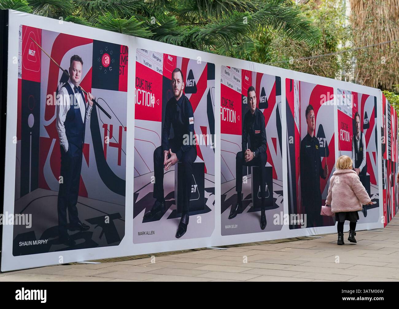 Sheffield, UK. 18th Apr, 2025. Shaun Murphy, Mark Allen, Mark Selby ...